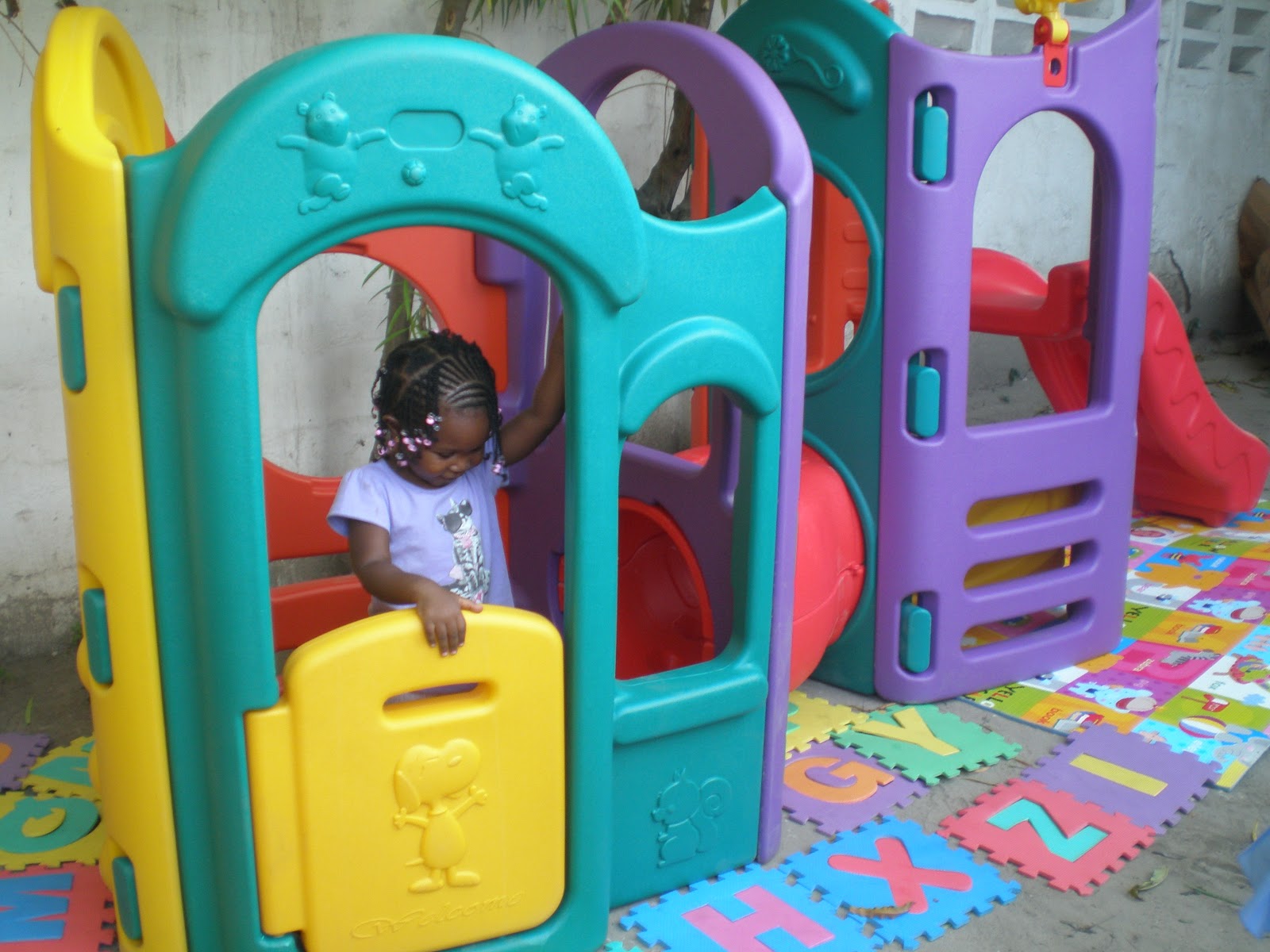 PLAYING ITEMS FOR HIRE / LOOK BOOK