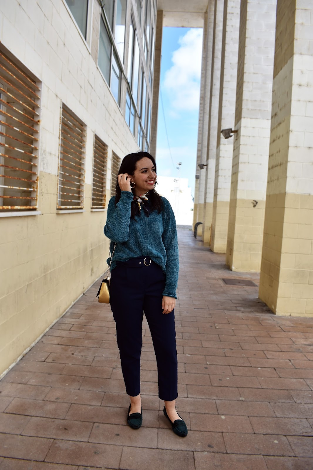 ¿OUTFIT AZUL Y VERDE? - Cris Casual