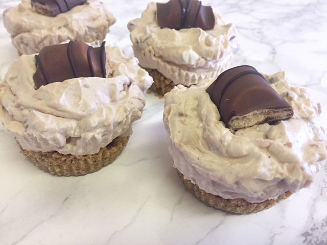 Mini Kinder Cheesecakes Recipe | Jasmine Simone