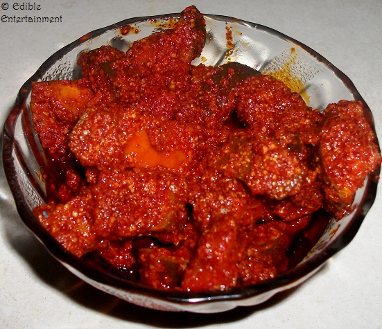 Edible Entertainment: Spicy Mango Pickle (Avakkai)