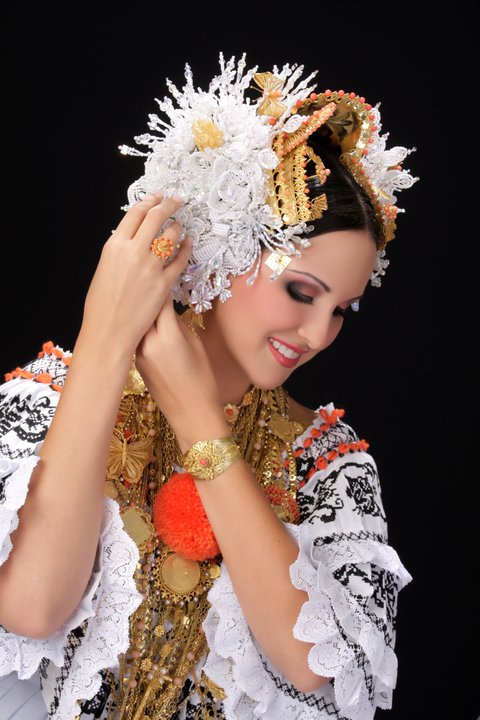 La Pollera de Panamá: FESTIVAL NACIONAL DE LA POLLERA 2010, ESTEFANIA ...