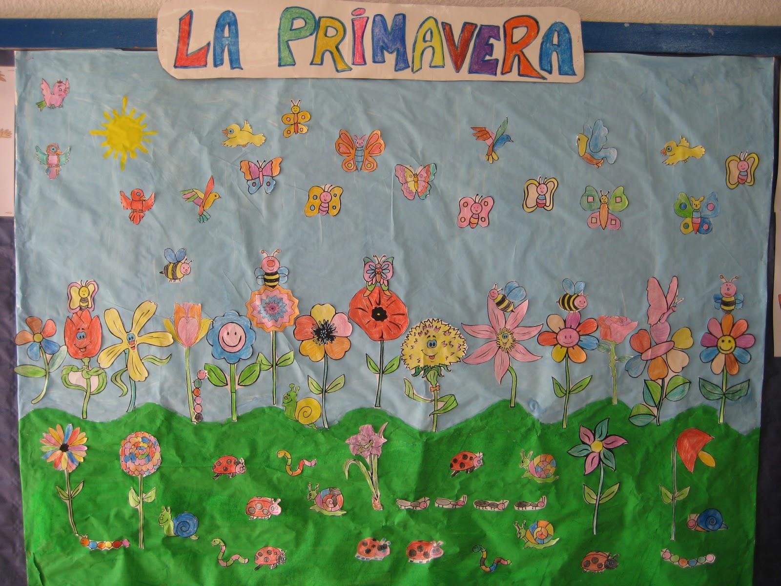 CLASE DE ELENA 4 AÑOS: MURAL DE LA PRIMAVERA