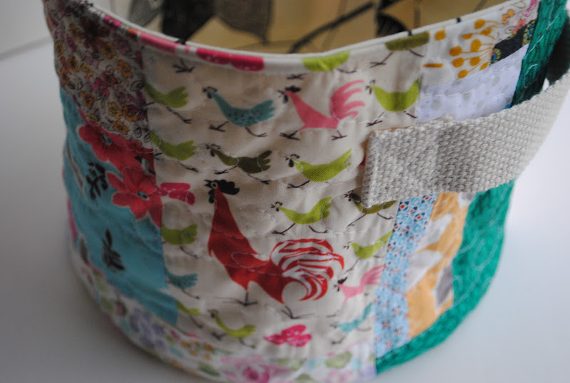 1/4" mark: Tutorial: Patchwork Bucket