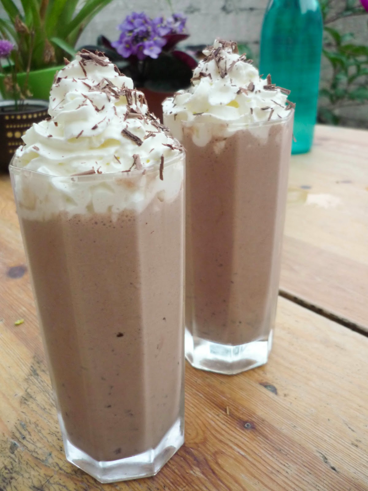 La Bonne Graille: Milkshake chocolat biscuit (type Viennetta)