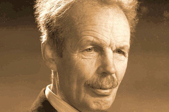 Construyendo una Nueva Venezuela: El Pensamiento Económico de Arthur ...