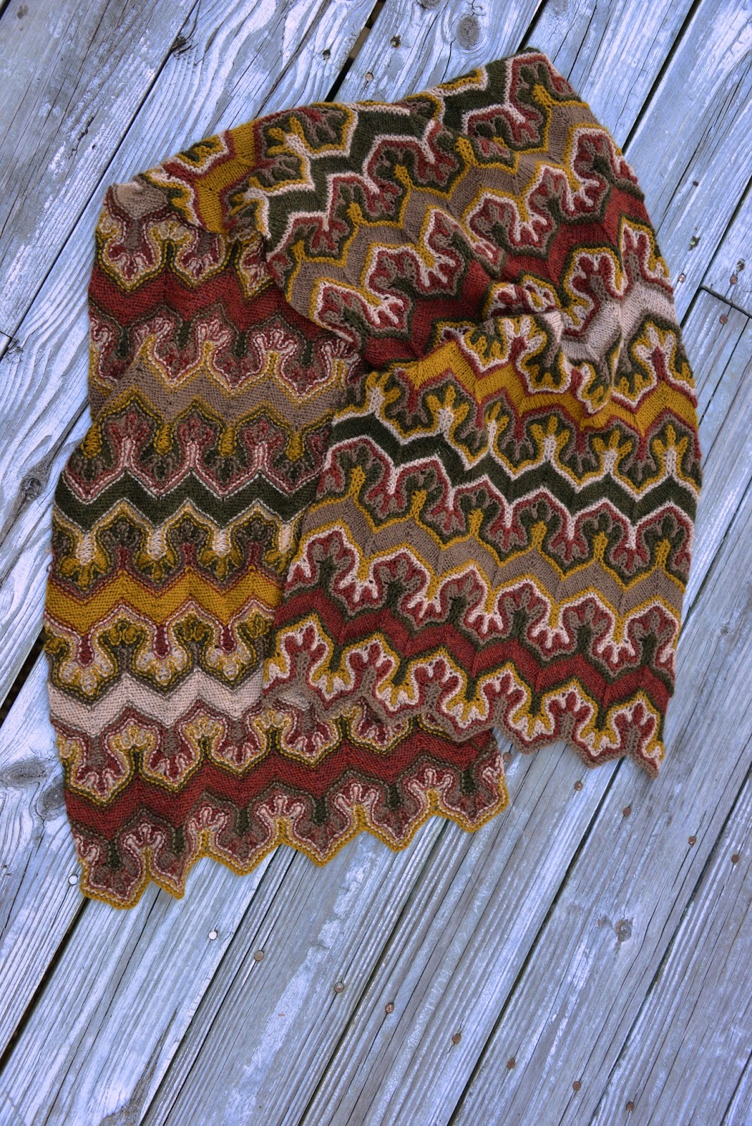 So, I make stuff: Fox Paws