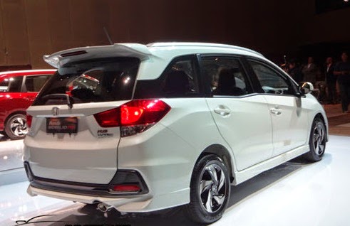 DEALER RESMI HONDA JAKARTA: Spesifikasi HONDA MOBILIO RS