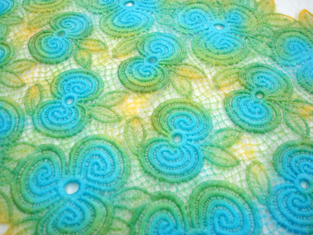 DIY Tutorial: Dying Lace Trim