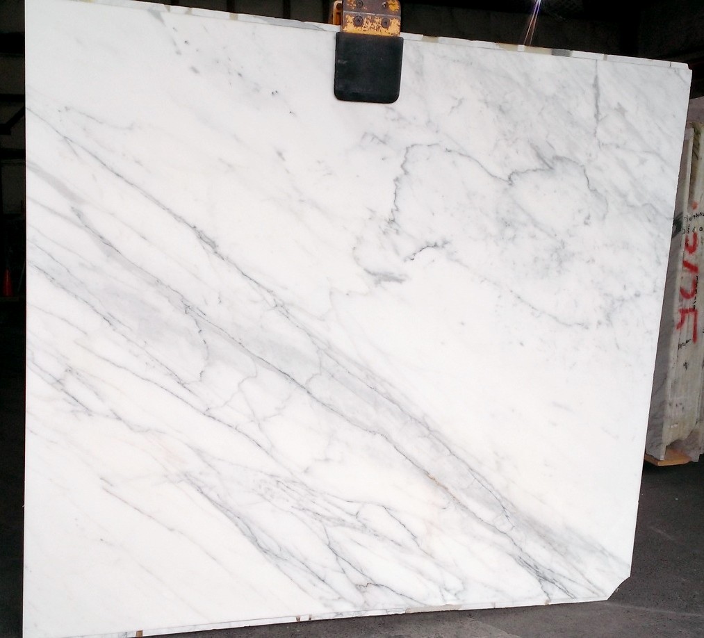 Michael Homchick Stoneworks: Calacatta Paonazzo