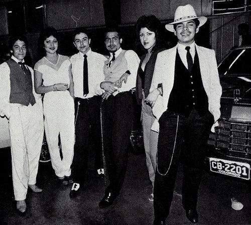 Adventures In Failure: Cholo Style: from El Paso to Los Angeles