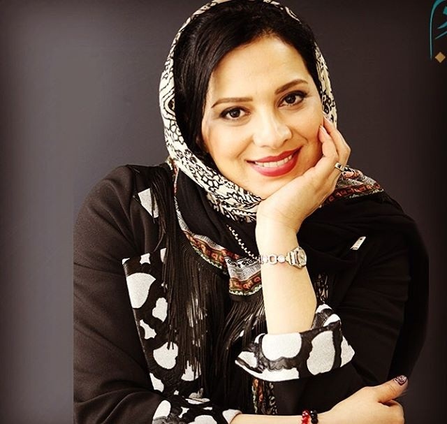 Roshanak Ajamian Fashion