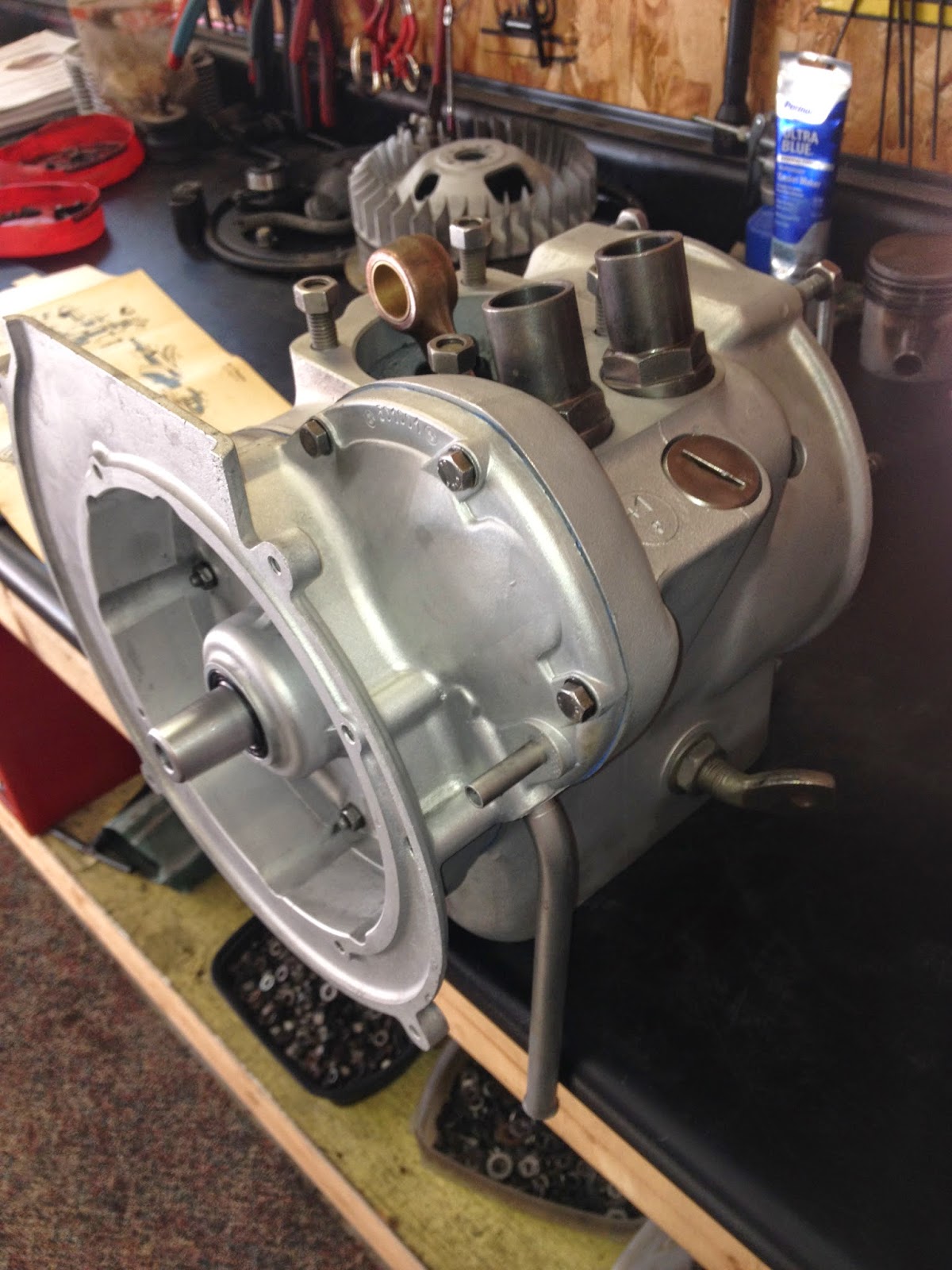 BMW Isetta Bubble Window Restoration Blog: The Isetta 300 engine