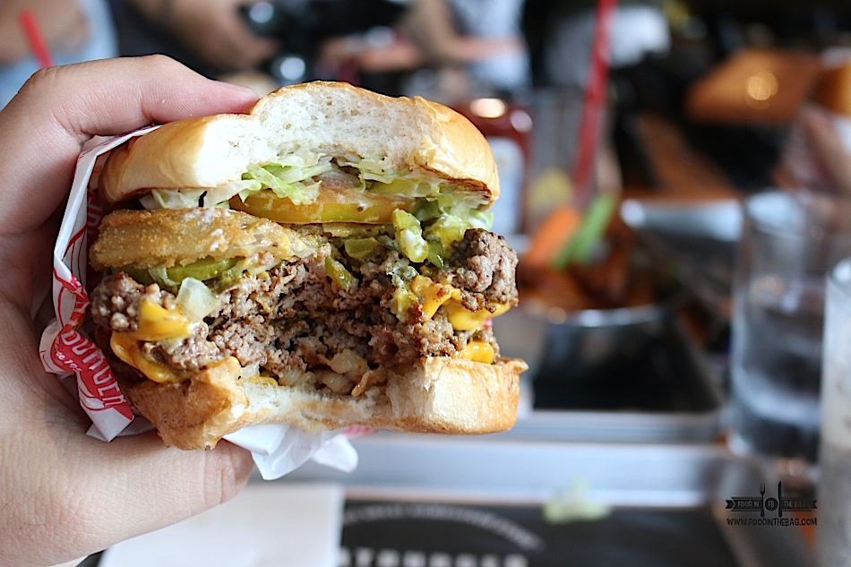 FATBURGER NOW OPEN IN GLORIETTA | Food In The Bag