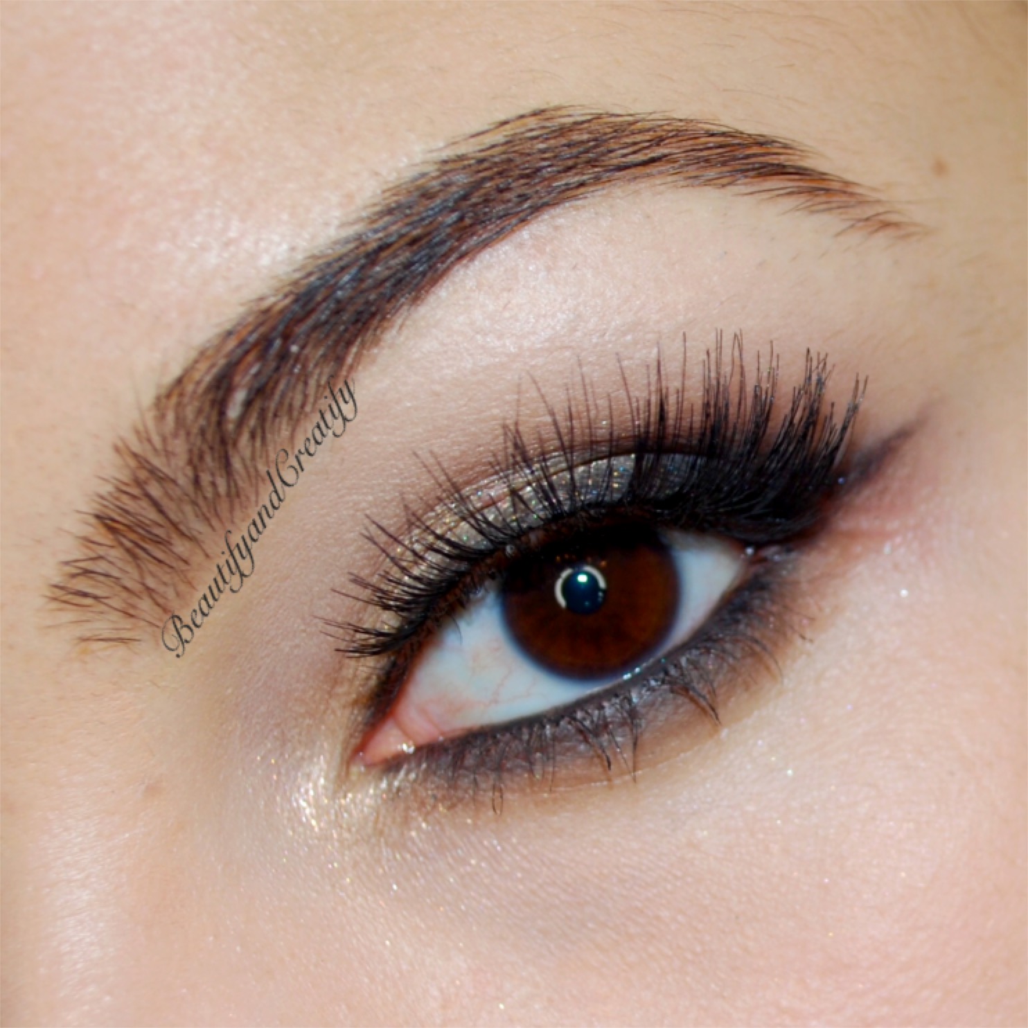 Quick and Easy Smokey Liner Look