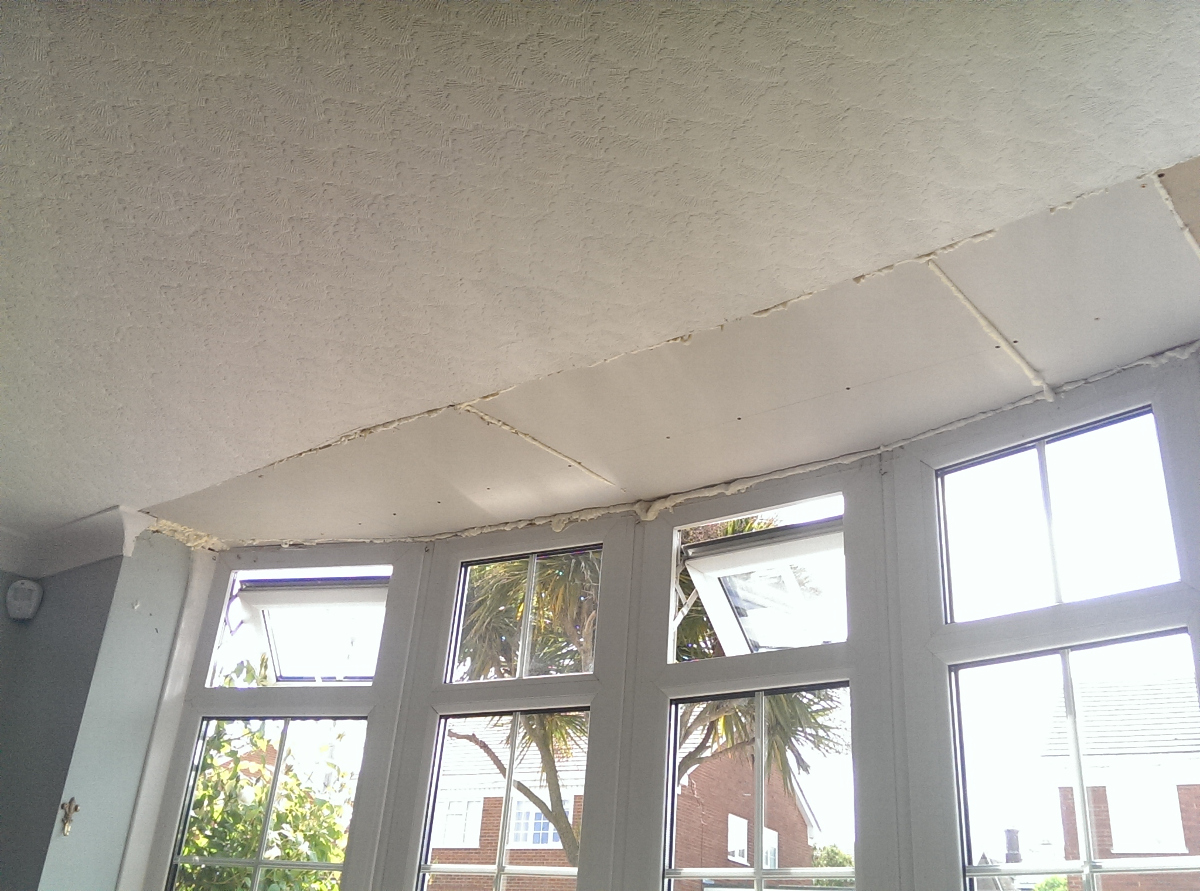 Plastering 4u : Bay Window Ceiling Repair