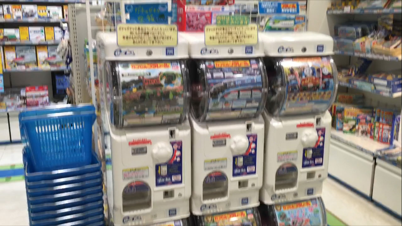 Toy Shopping in Tokyo, Japan - Part 2 : Plarail Shop
