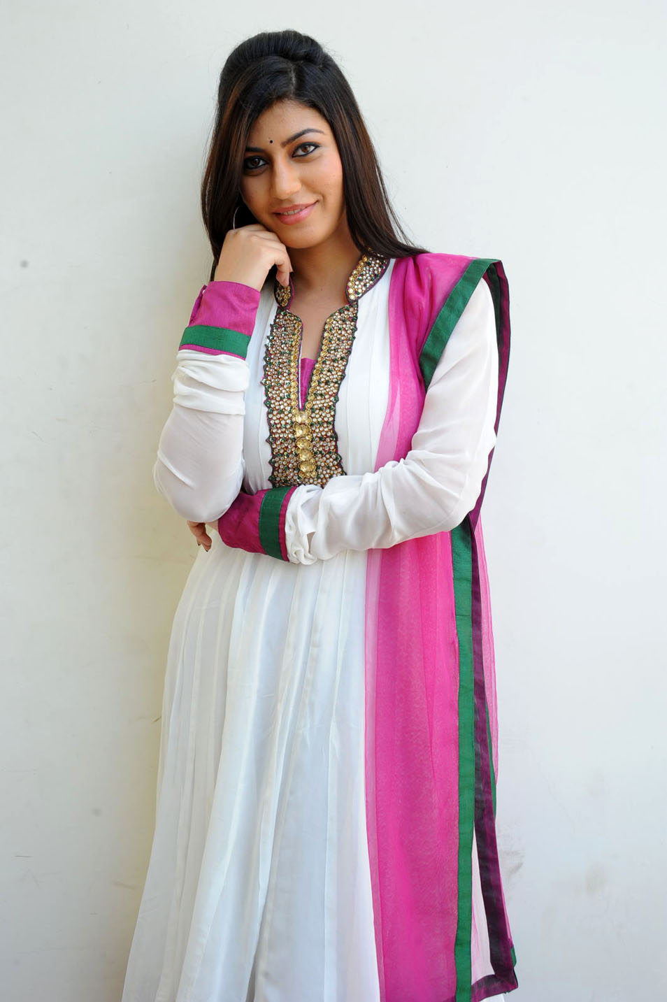 Indian Movie Updates,Telugu,Hindi,Tamil Movie Hot And Spicy Galleries ...