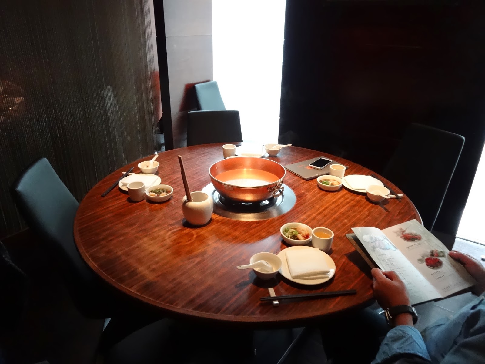 Taipei In Bites: Orange Shabu Shabu 橘色涮涮屋(二館)