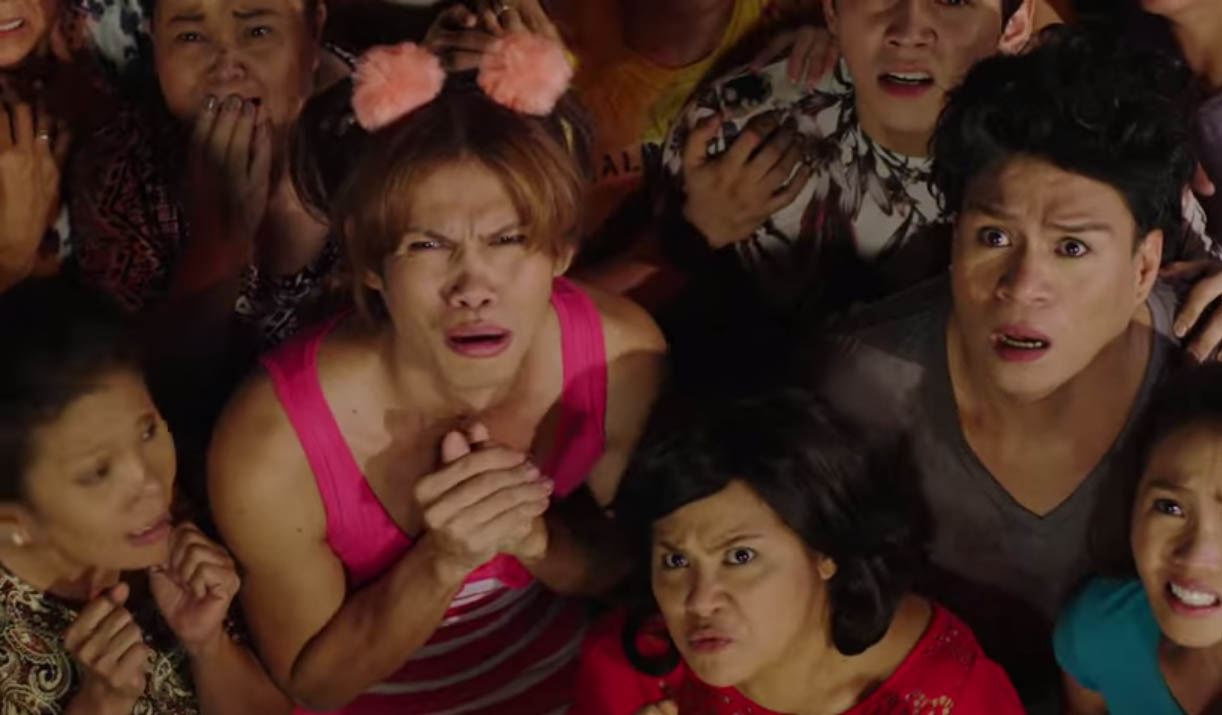 Pinoy Movie Blogger: Wang Fam Trailer Impressions: 2015 Aswang Horror Comedy from Wenn Deramas