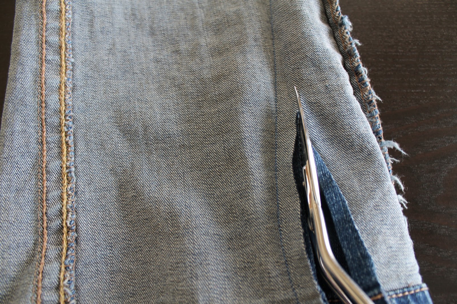 Cook and Craft Me Crazy: Make Your Jeans Skinny