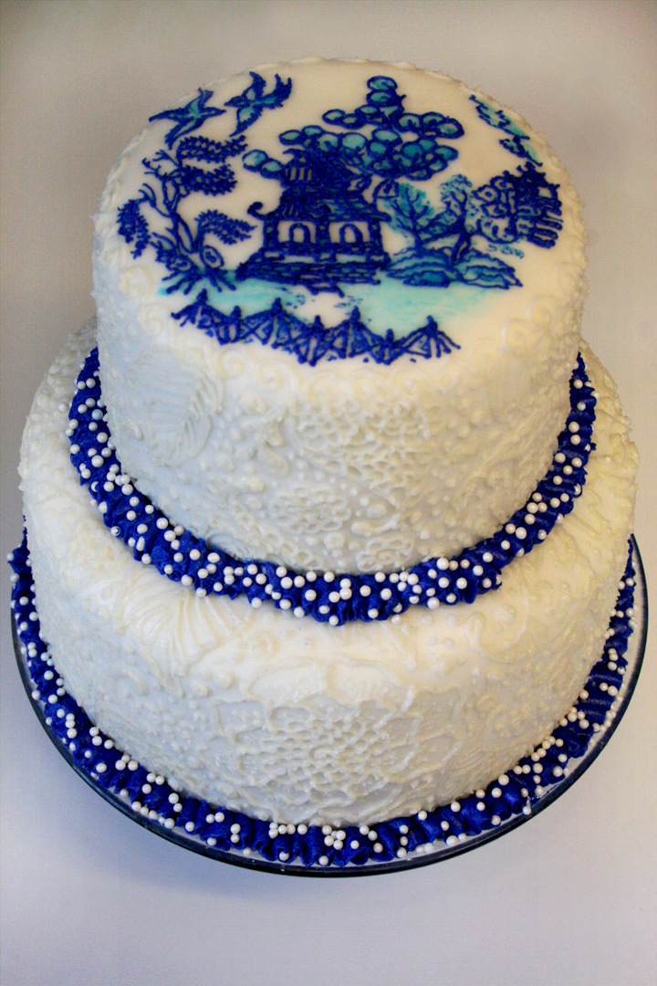 Melissa Adams Art: Willow's Blue and White "Willow Ware" Henna Cake