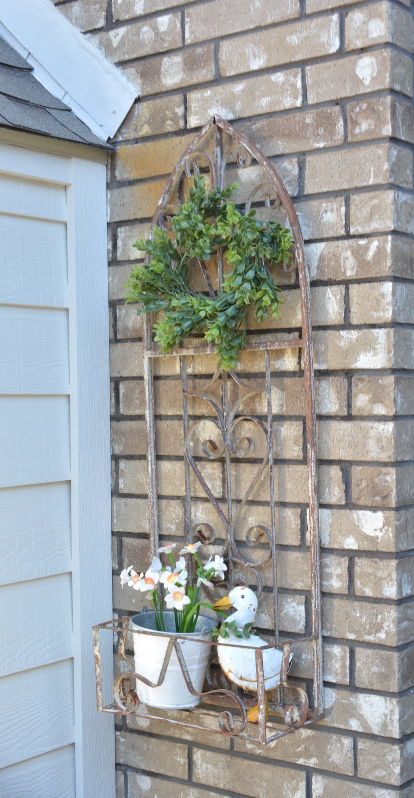 Let's Add Sprinkles: Garden Gate Inspiration For Spring
