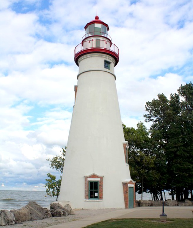 Pennsylvania & Beyond Travel Blog: Visiting Marblehead Lighthouse State ...