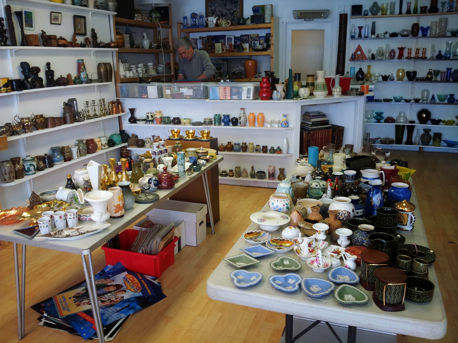 thanetonline: Two new shops in Ramsgate High Street.