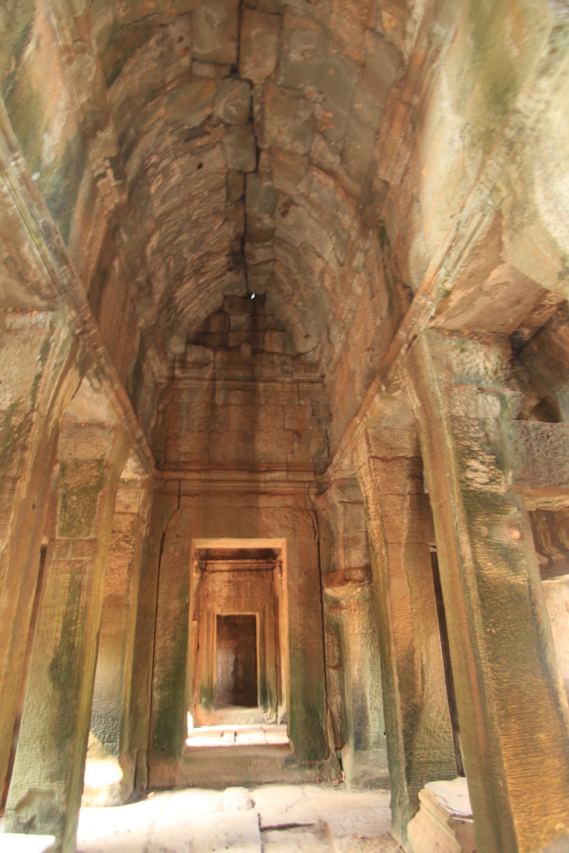 Earthly Musings - My Travel and Geology Blog: Amazing Angkor Wat