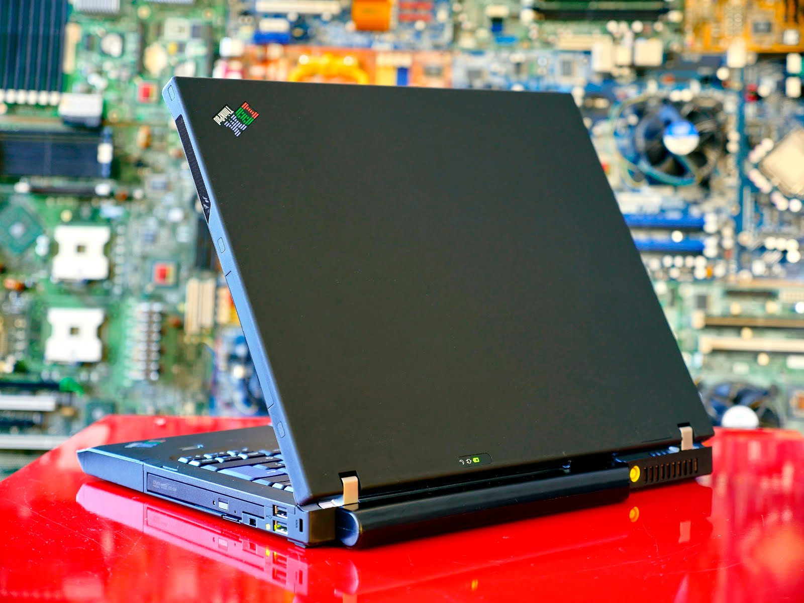 IBM ThinkPad T60, 10 години по-късно | Retro-PC-Mania - ревюта на ...