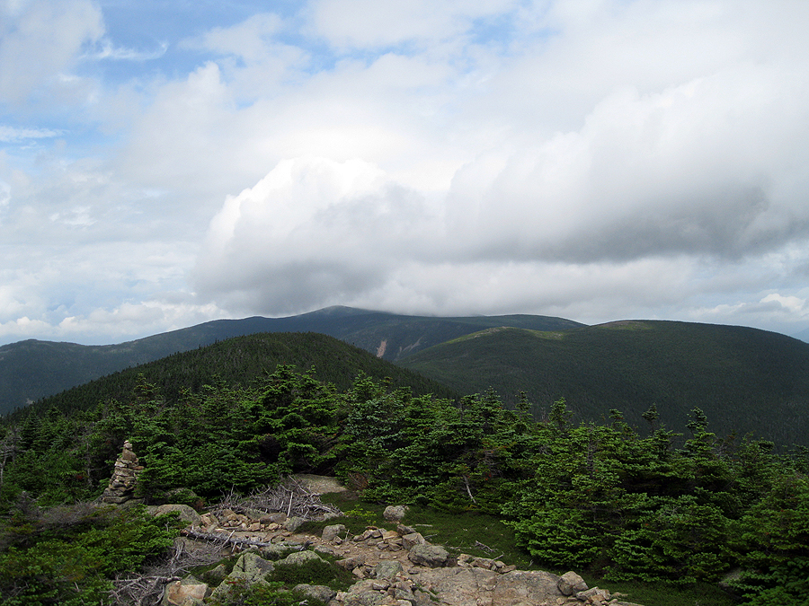 Hiking in the White Mountains: Pemi Loop: Half Run / Half Hike