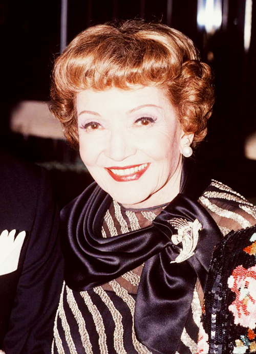 soyons-suave: Le Brushing du jour.