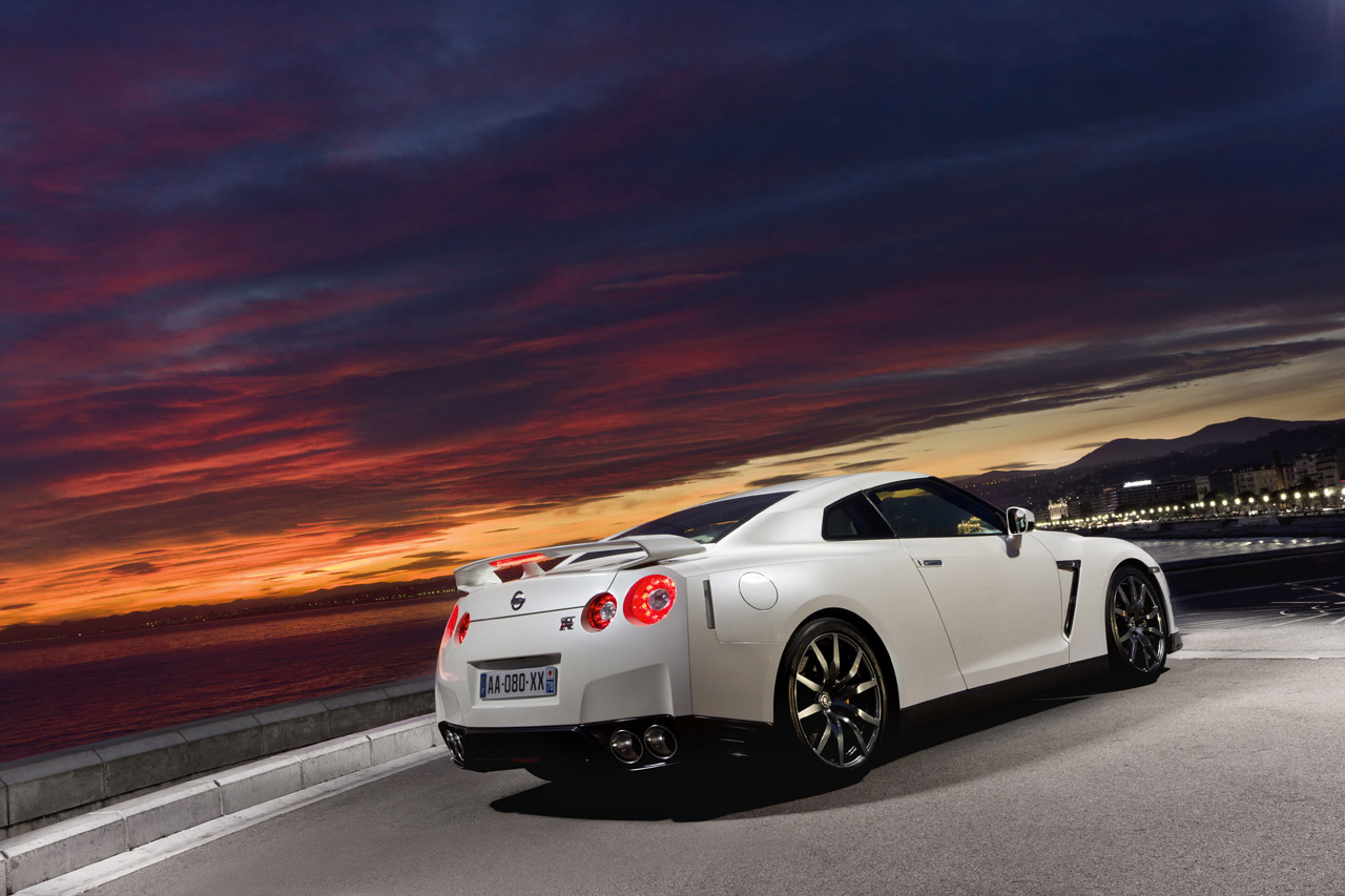 Fotos e Informações de Carros: Nissan GTR Spec R