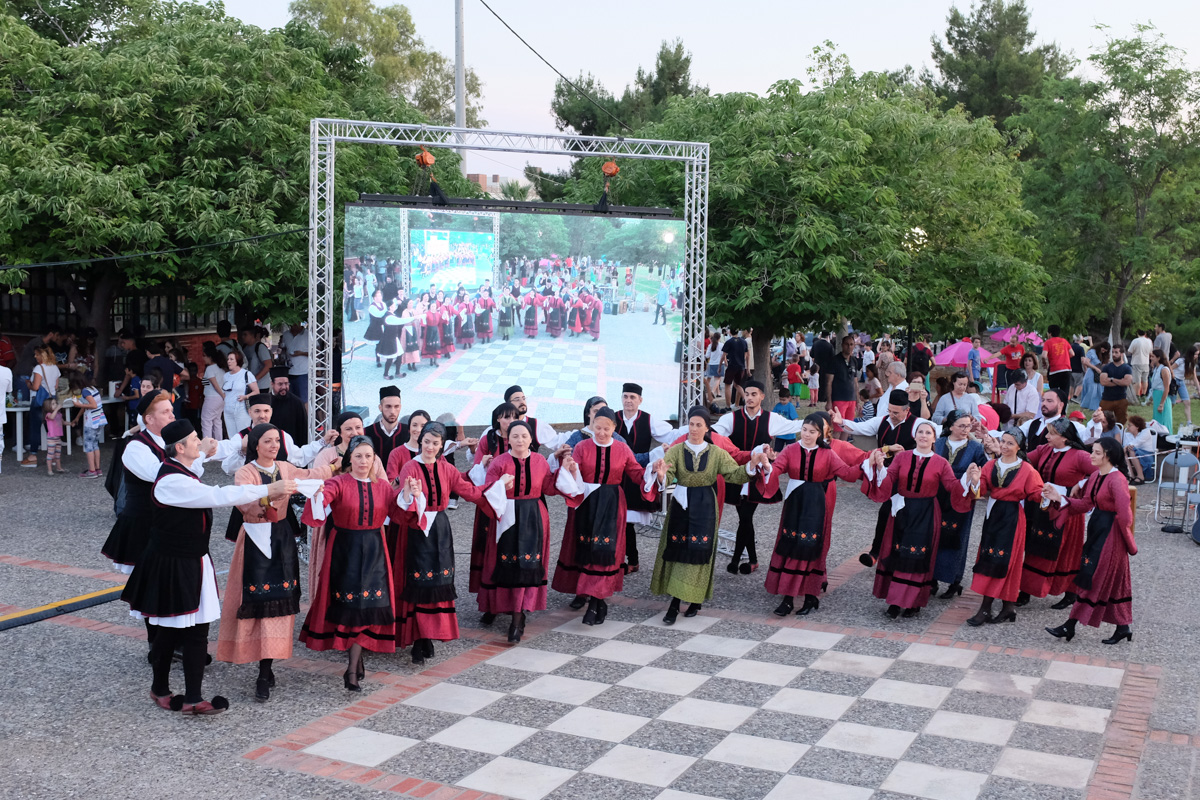 π. Αντώνιος Χρήστου: Πραγματοποιήθηκε η «15η Εορτή του Παιδιού» της ...