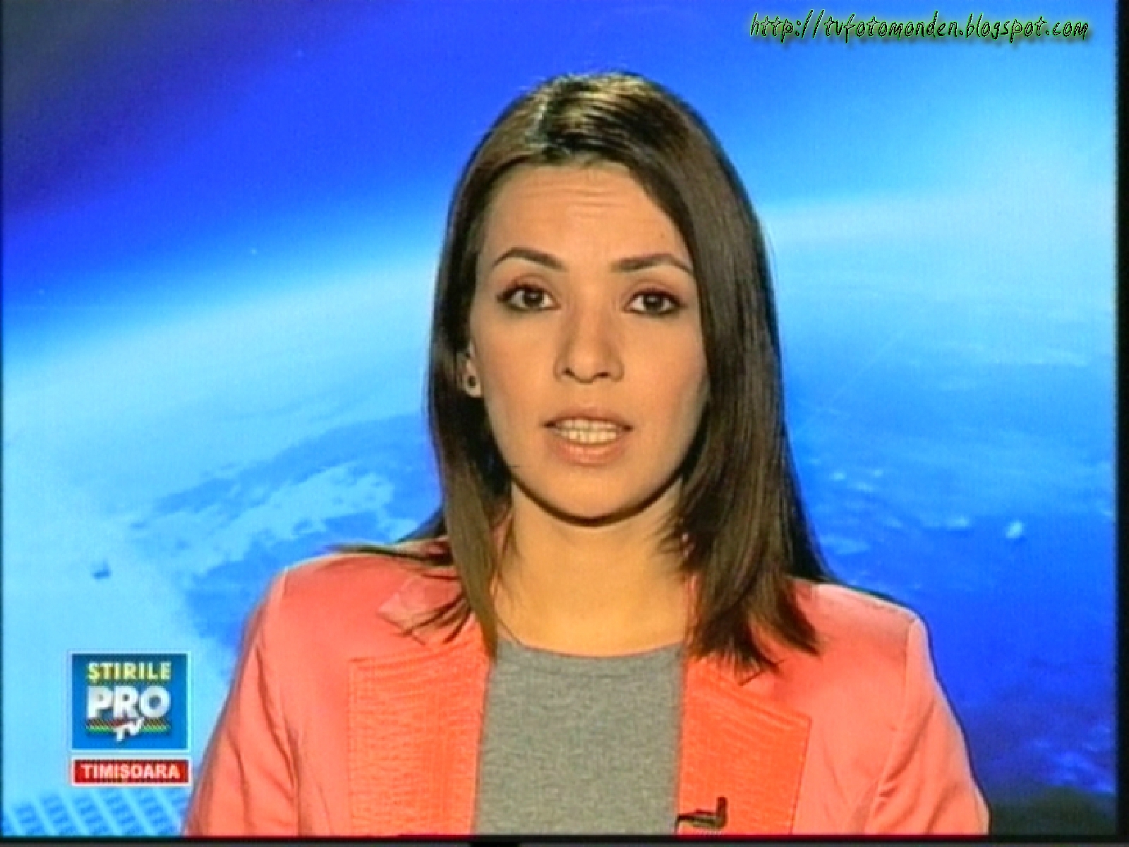 tv foto monden: Roxana Tivadar - reporter PRO TV Timisoara