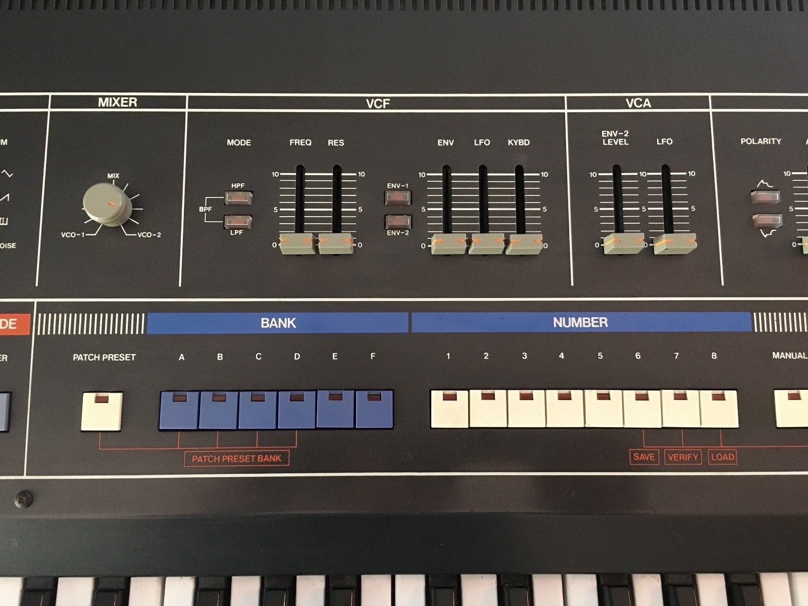 MATRIXSYNTH: Roland Jupiter-6 Keyboard Synthesizer