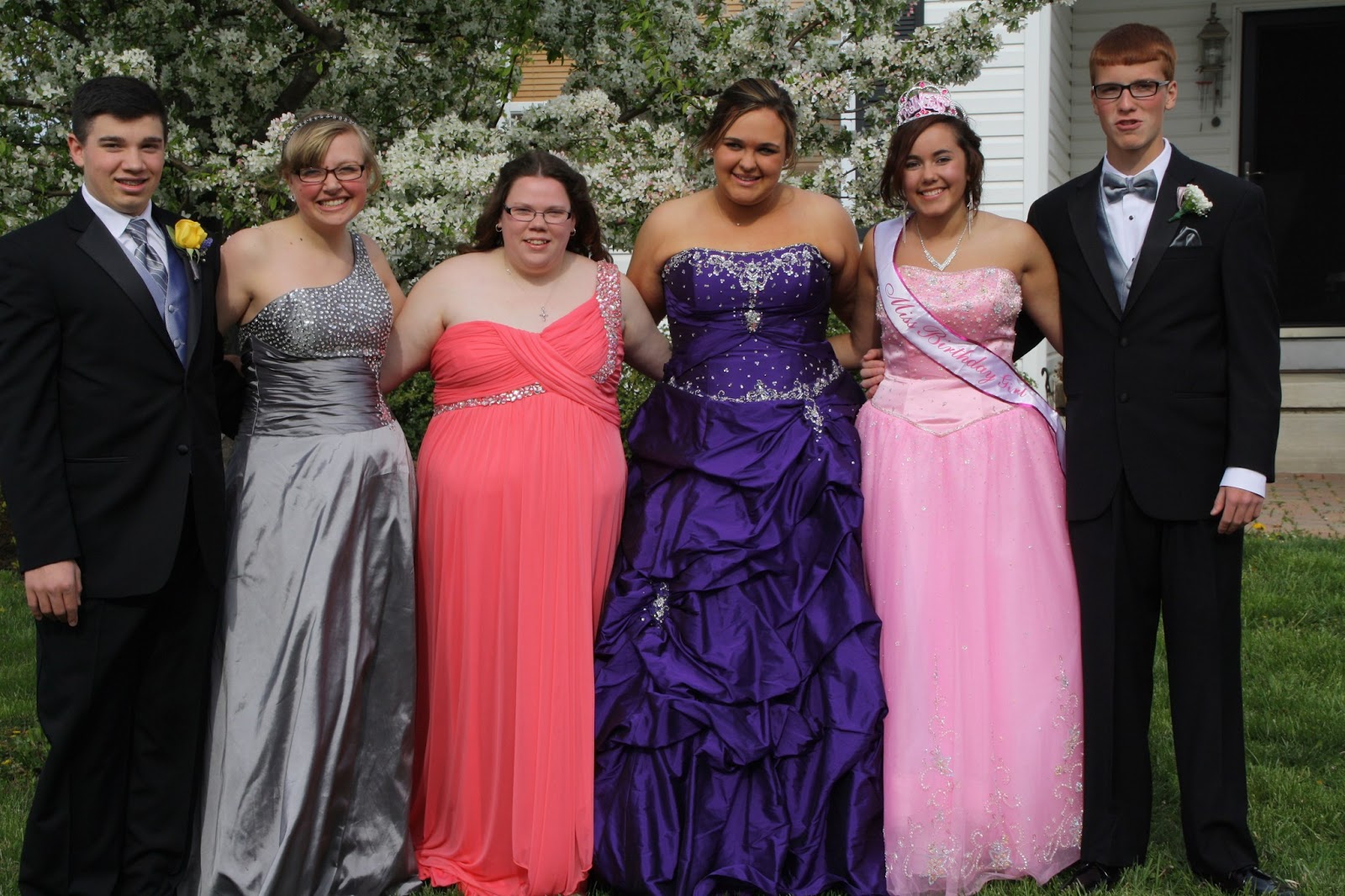 Cowfeathers Farm to Foxcroft Farm: Eldest's High School Senior Prom ...