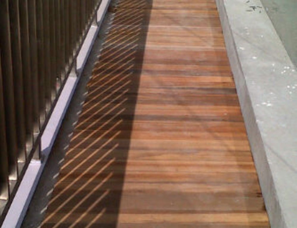 Jual Kayu Besi untuk Decking Out Door ~ Lantai Kayu Bali