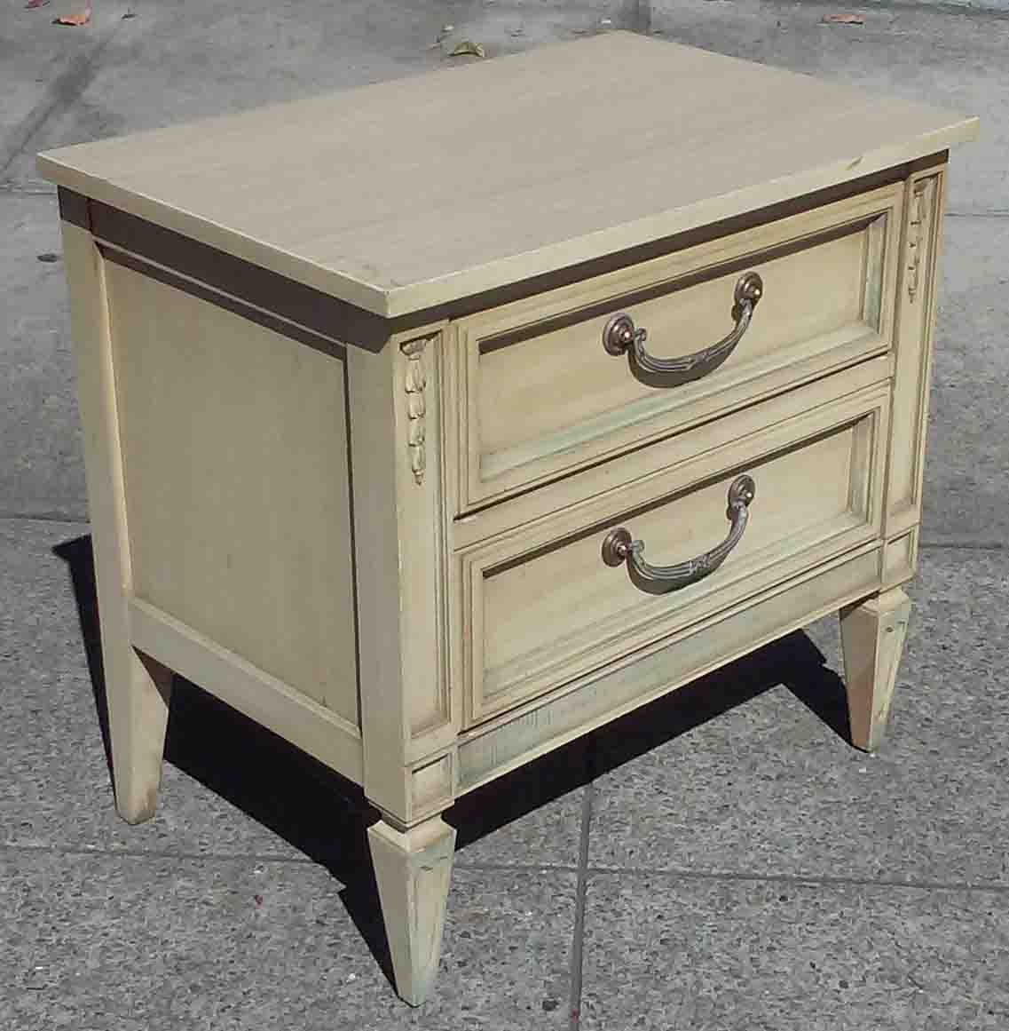 UHURU FURNITURE & COLLECTIBLES: SOLD Traditional Night Stand - $30
