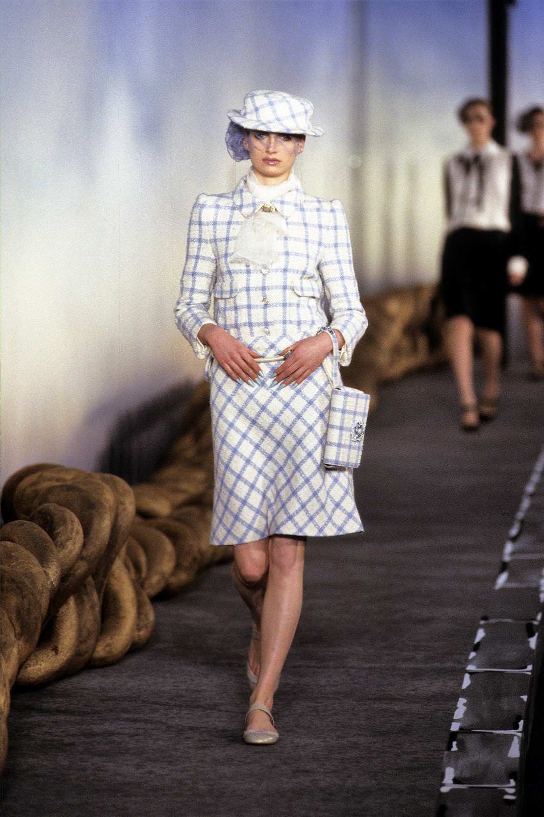 Chanel Spring 2001 Couture | Cool Chic Style Fashion