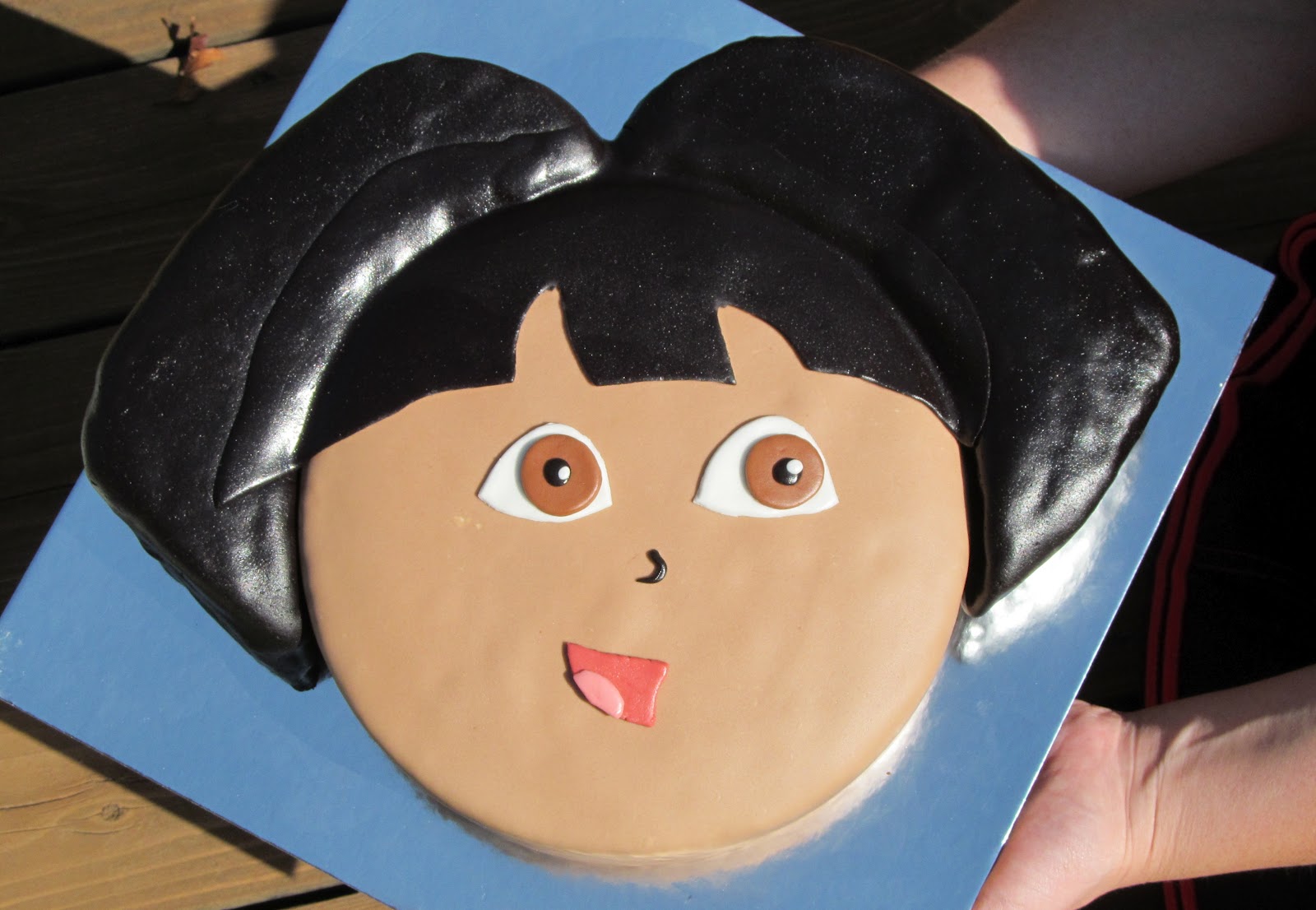 The Adventures of 2 Amis Baking: Dora the Explorer