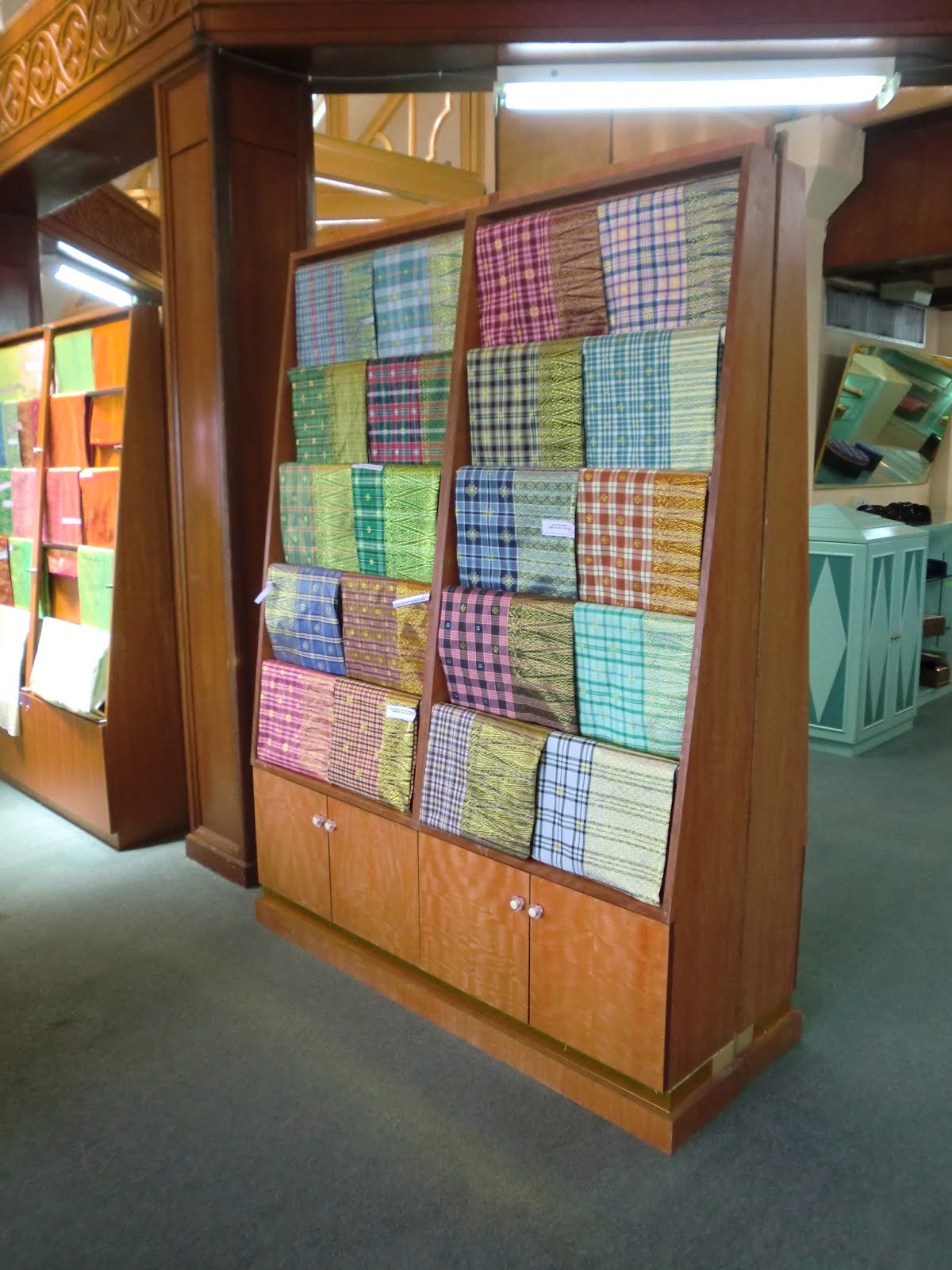 Life in Brunei: Arts & Handicrafts