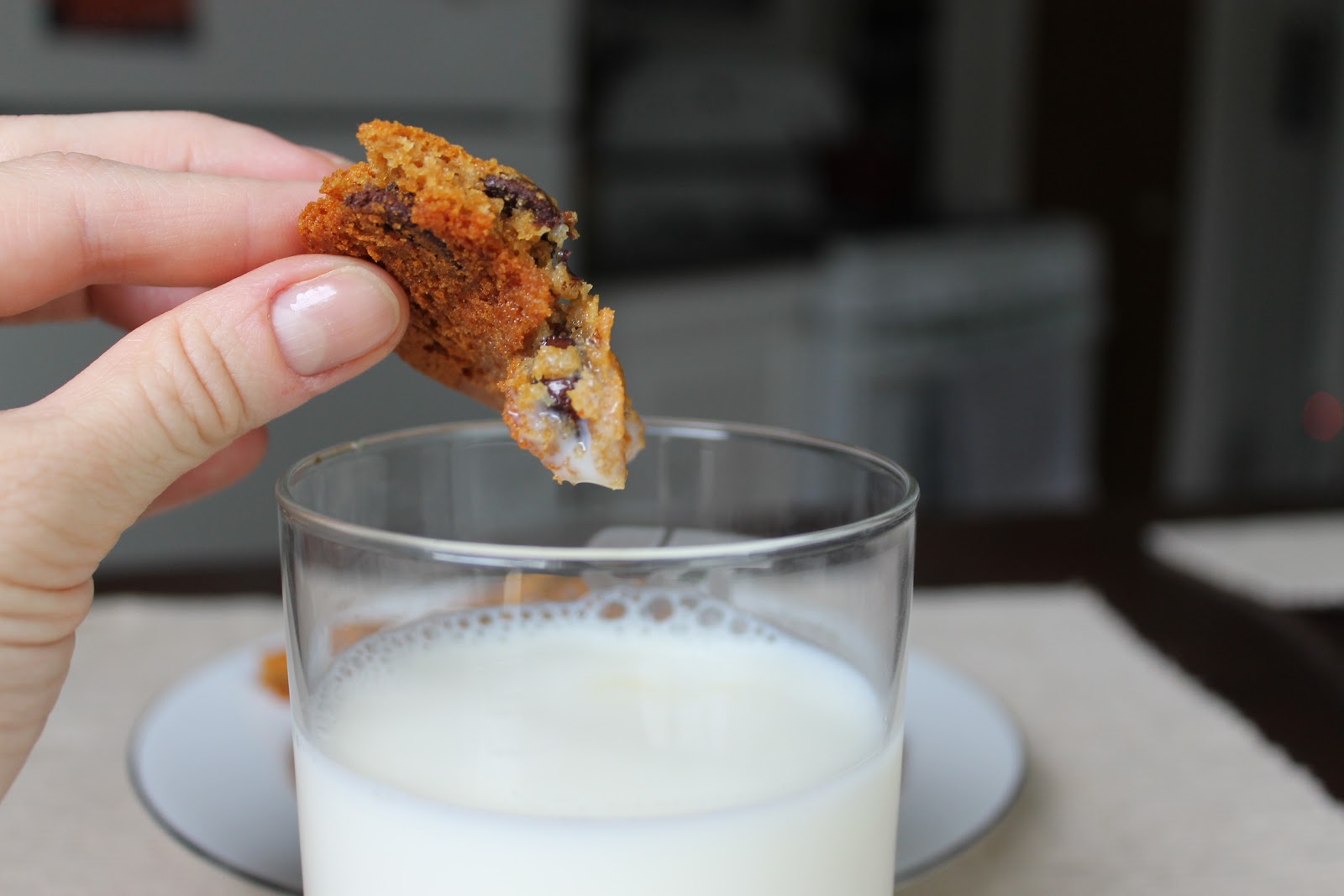 Eat Plants, Feel Good: Super Vanilla Chocolate Chip Cookies