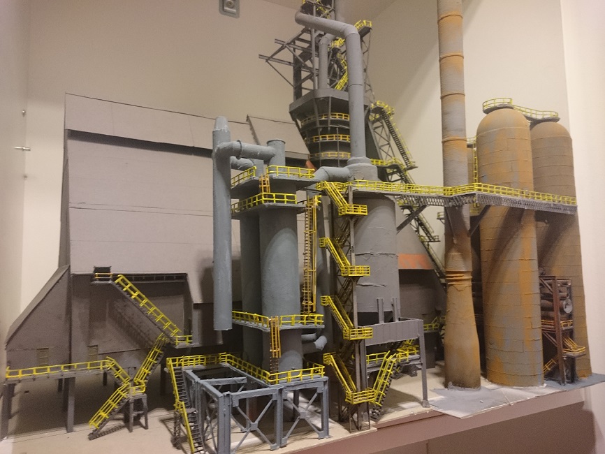 Custom N scale Steel mill | Page 2 | Model Train Forum