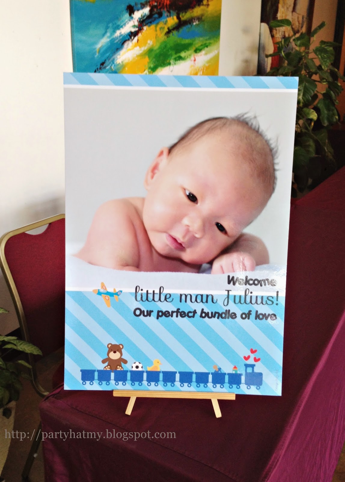 Party Hat: Full Moon Party for Baby Julius