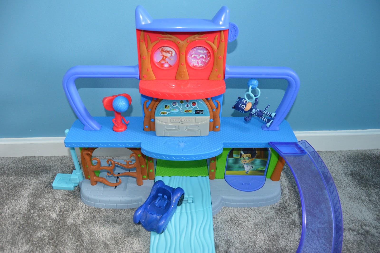 Review - PJ Masks Headquarters | Playdays and Runways