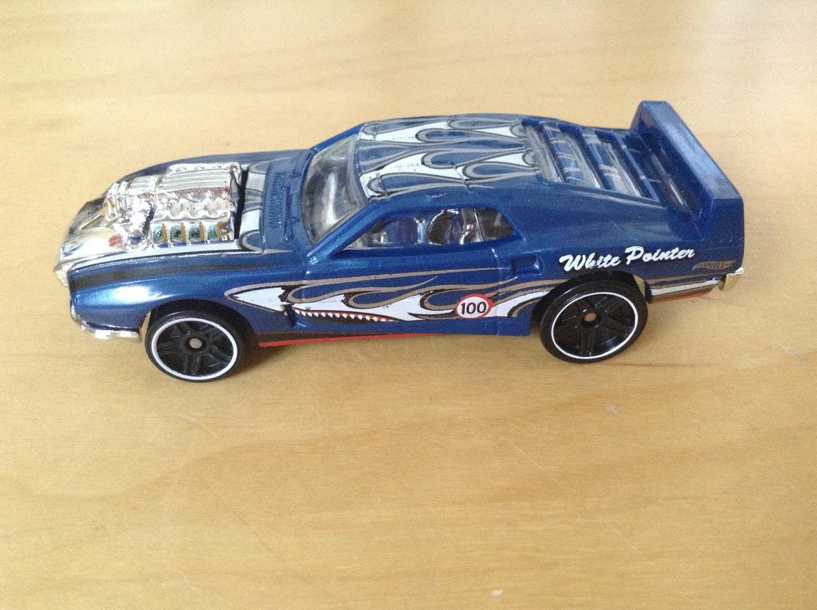 JULIAN'S HOT WHEELS BLOG: Riveted - 2015 HW Road Trippin': K4 Great Ocean Road (Walmart Exclusive)