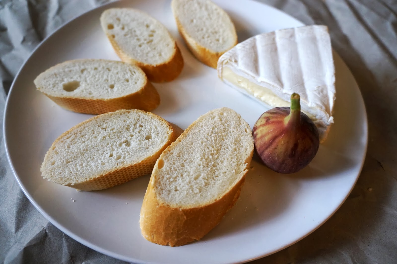 Baguette with Brie, Fig, & Honey