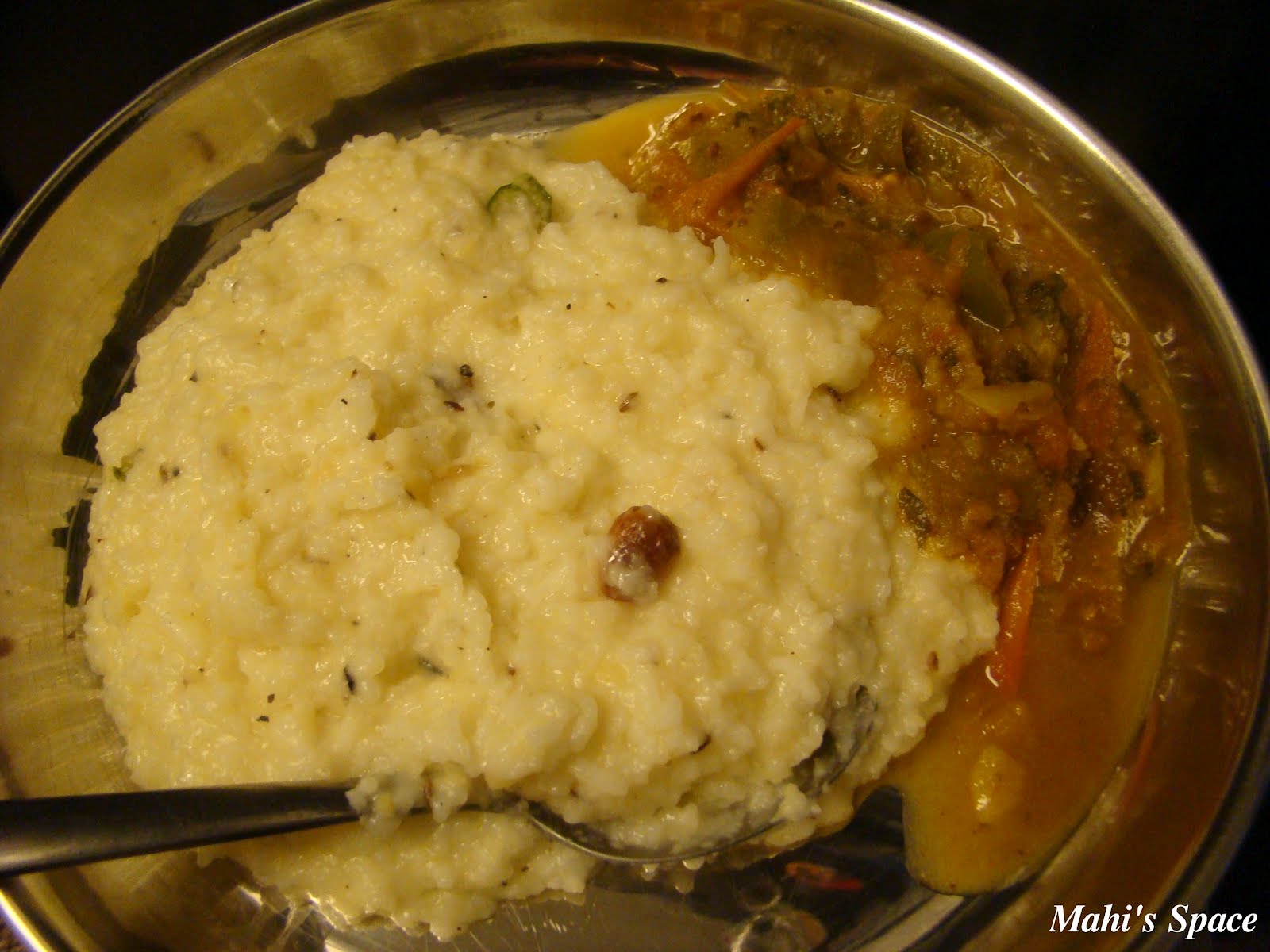 Ven Pongal & Vegetable Gotsu ~ Mahi's Kitchen