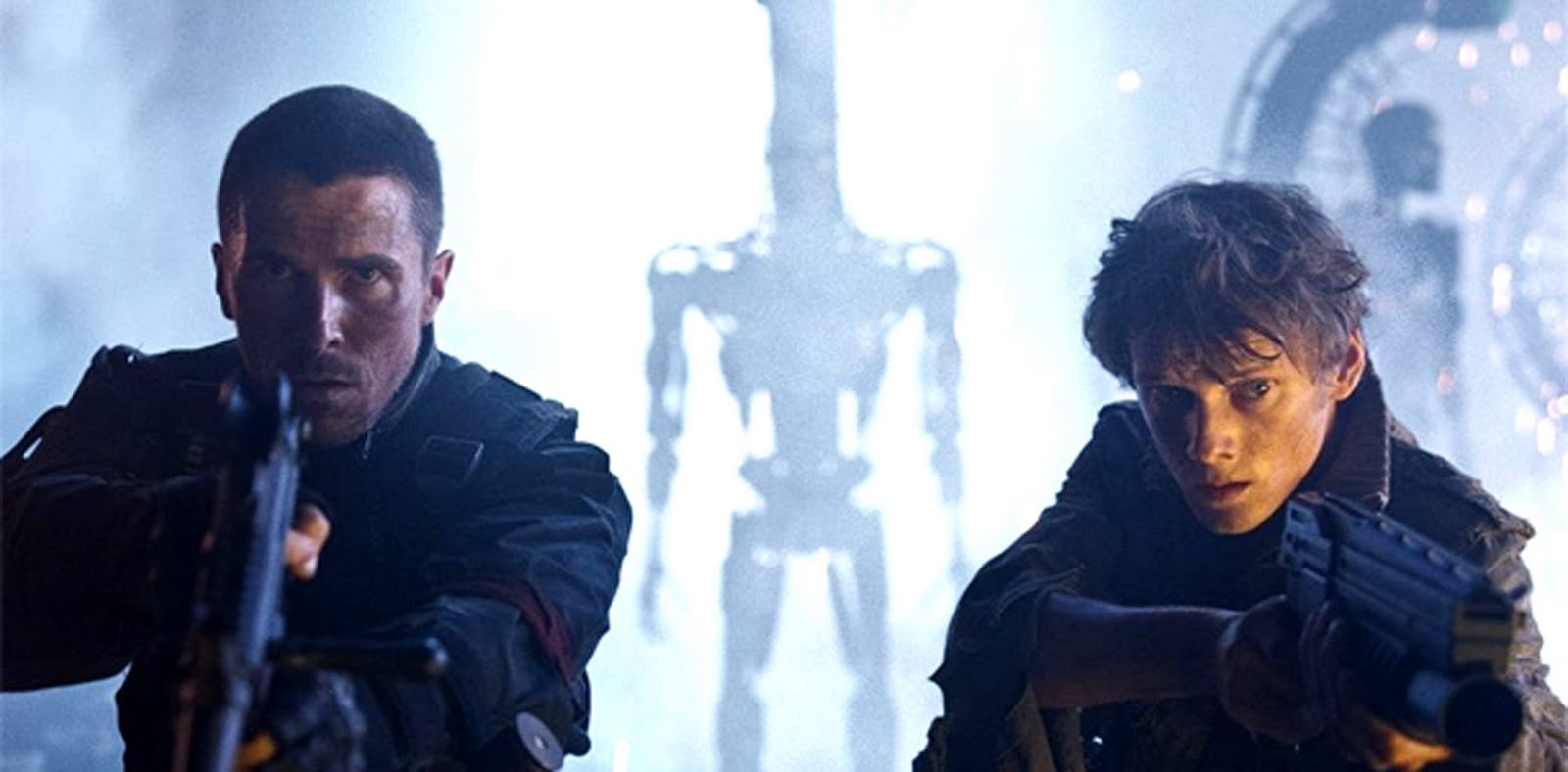 ARNOLD PELICULAS: TERMINATOR SALVATION (2009)